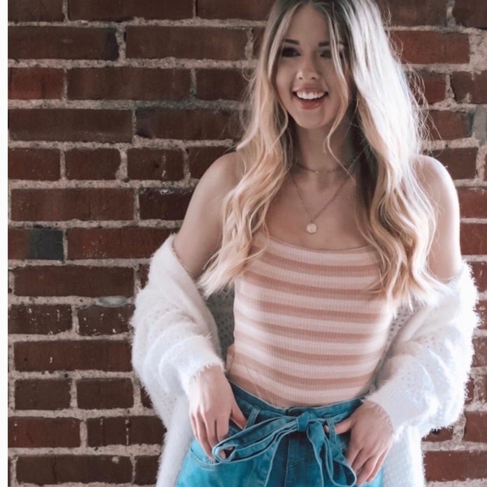 Skylar Rose Y2k Ribbed Square Neck Cutout Spaghetti S… - Gem